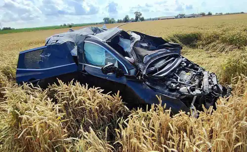 Tragiczny wypadek. Nie żyją dwaj 18-latkowie. 17-latka i 18-latek są w ciężkim stanie ...